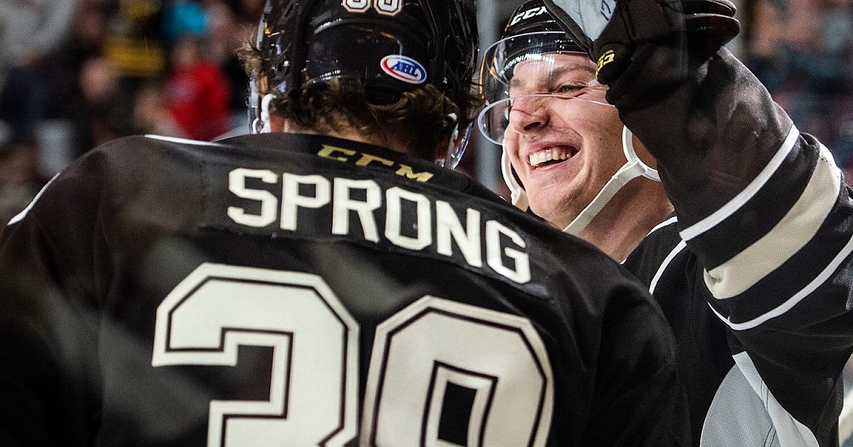 Daniel Sprong naar trainingskamp Washington 🏒 IJshockey Nederland