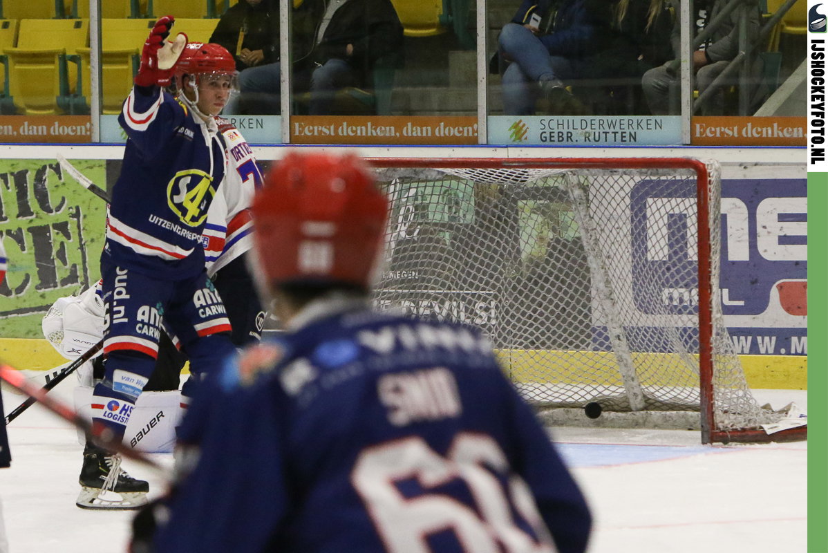 Van der Schuit van Nijmegen naar Tilburg 🏒 IJshockey Nederland