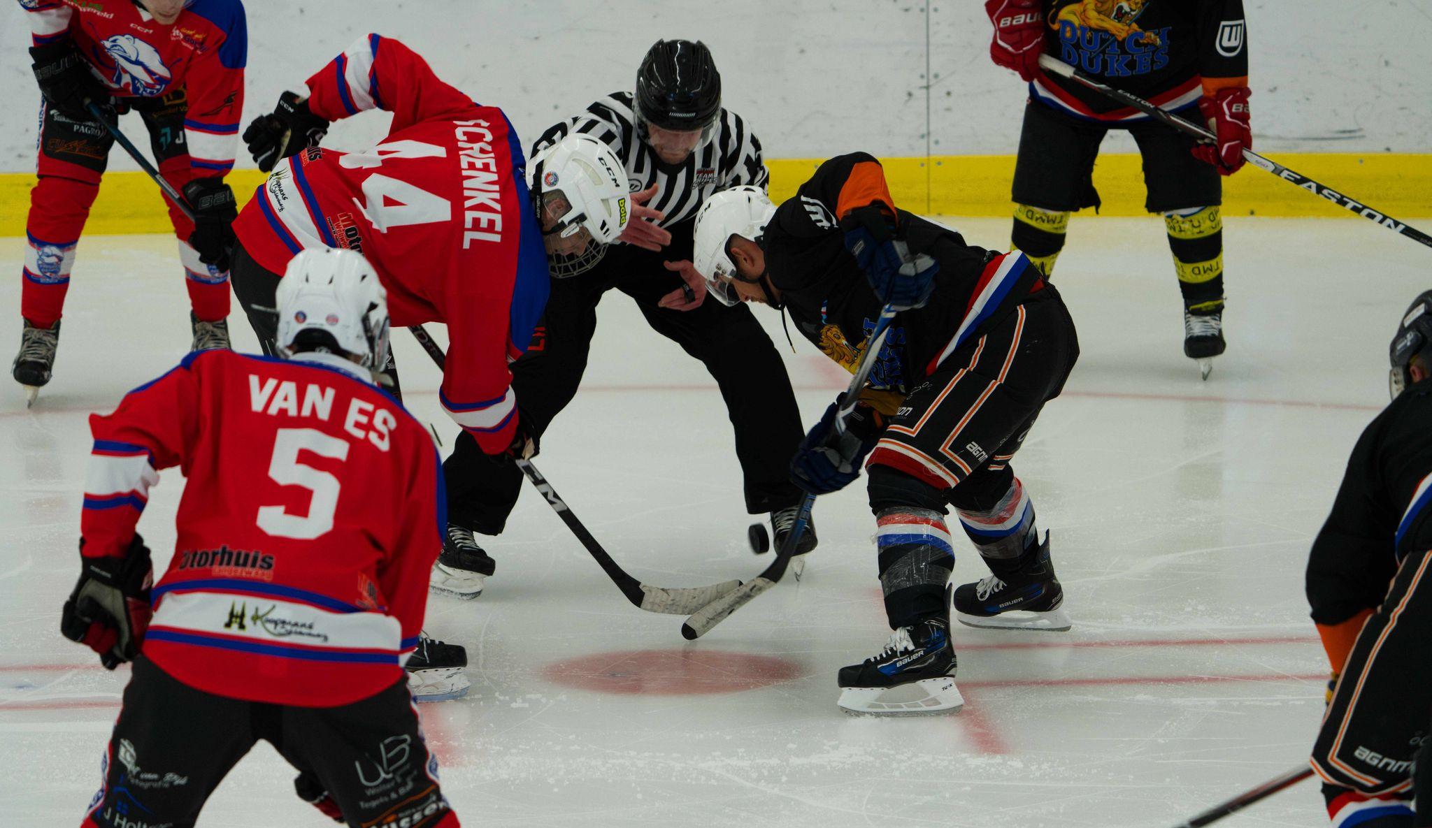Finale Vijfde divisie: Dutch Dukes 2 Kampioen 🏒 IJshockey Nederland